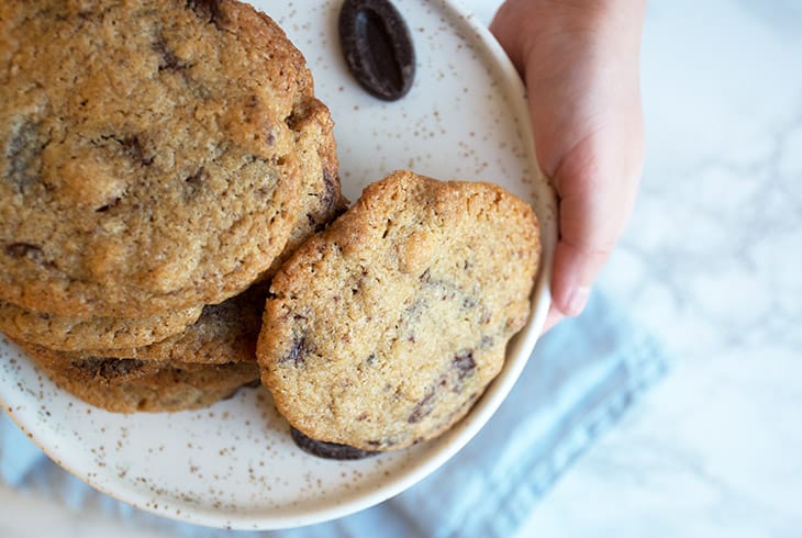 Cookies Opskrift - verdens bedste cookie med chokolade og nødder