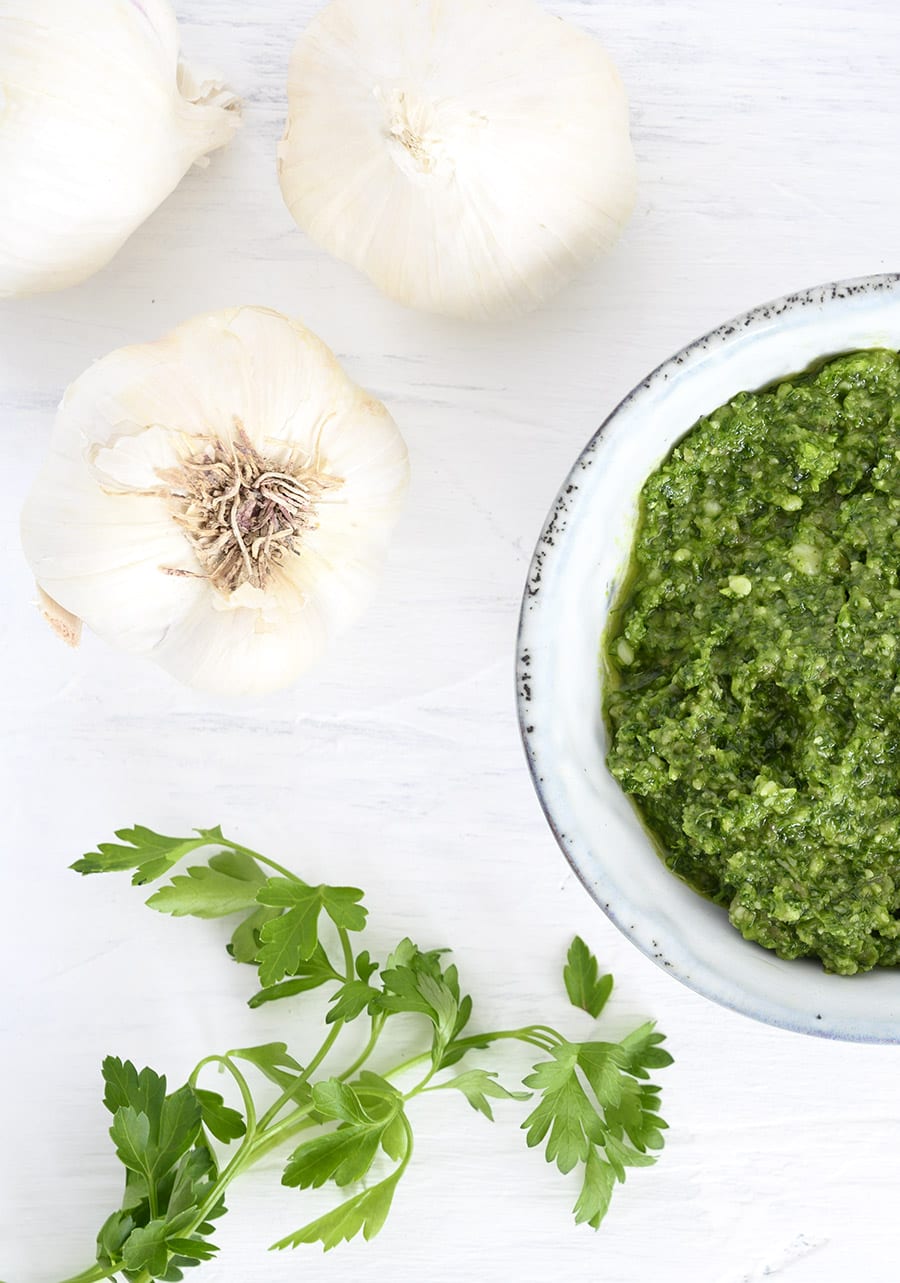 Persillepesto - opskrift på hjemmelavet pesto med persille
