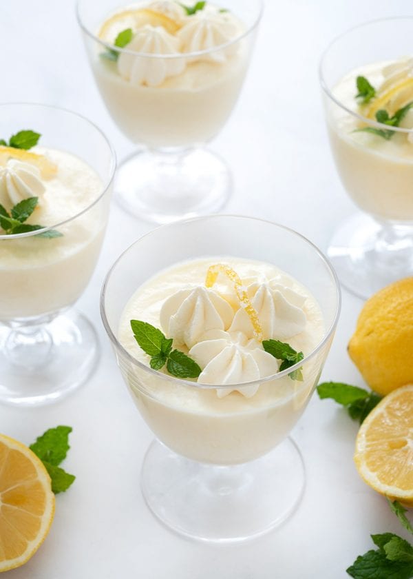 Citronfromage - opskrift på den luftige friske klassiske dessert