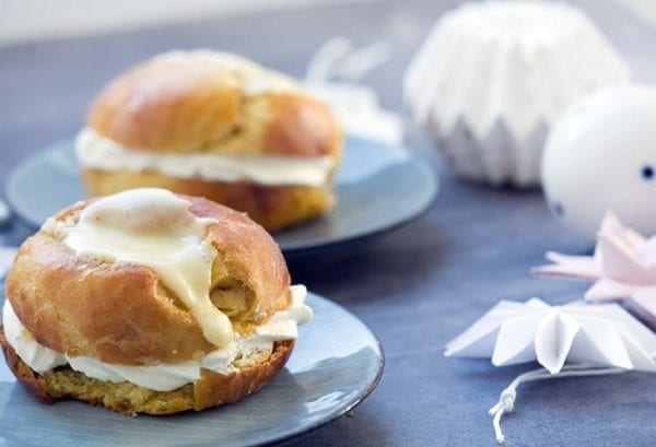 Safranboller med remonce - opskrift på en sød og virkelig lækker kage