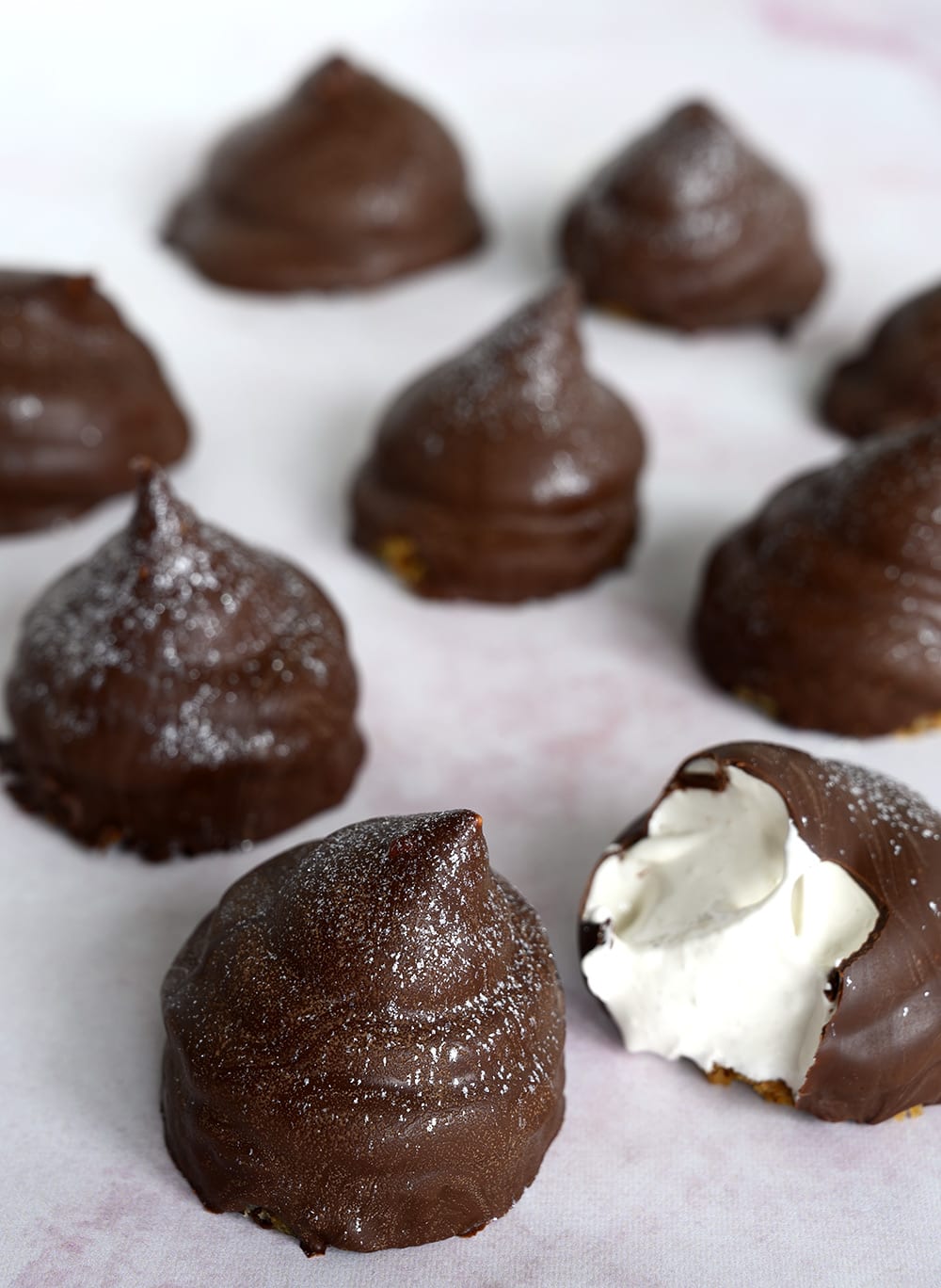 Flødeboller - Skøn opskrift på lækre hjemmelavede flødeboller